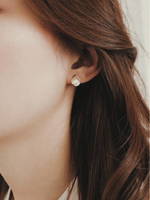 Earrings – Plain.J